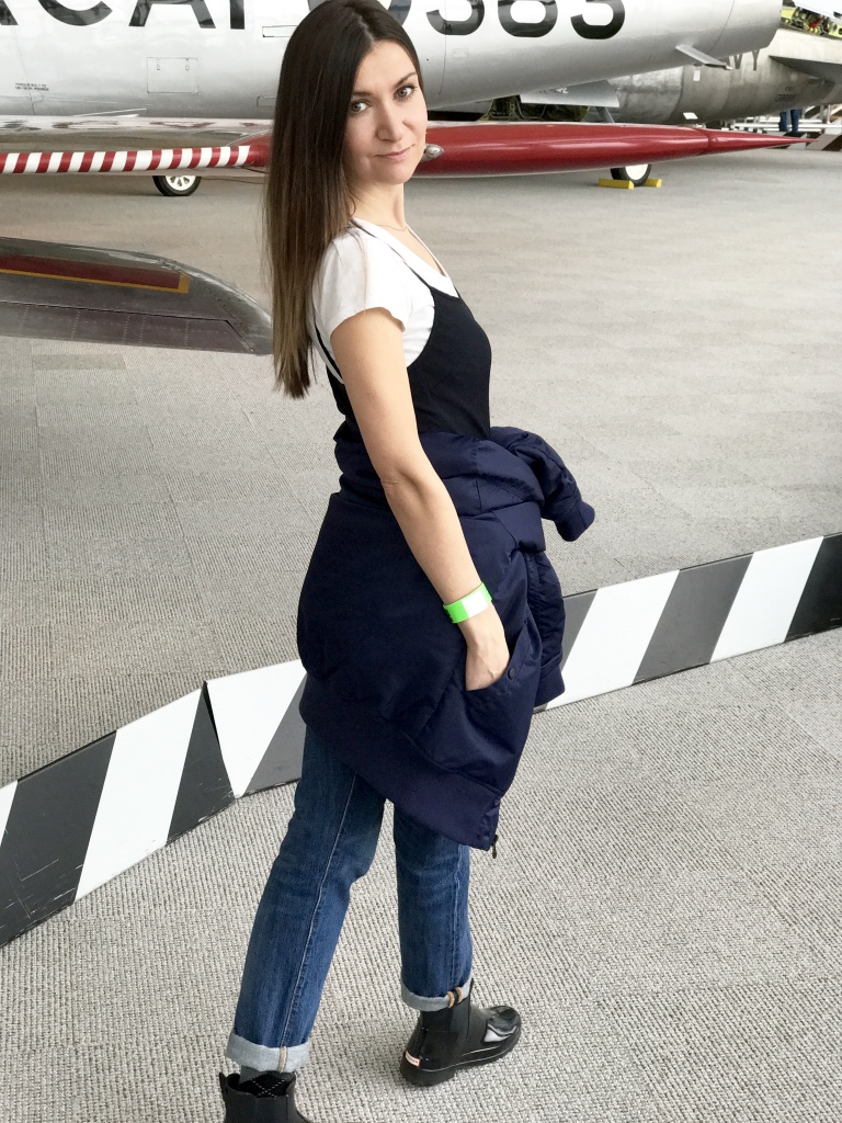 bomber_jacket_wrapped_around_waist_2 – good2style